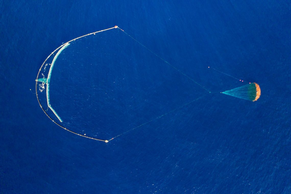 Ocean Cleanup, Büyük Pasifik Çöp Alanından Plastik Toplamaya Başladı ...